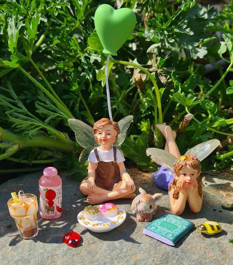 Fairy Garden Tea Time Set with Fairies, Bunny & Accessories - Fairy ...